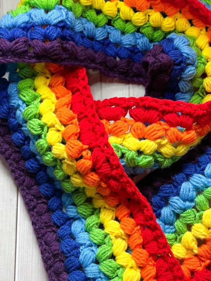 Crochet Crow Pattern - thecaffeinatedsnail.com