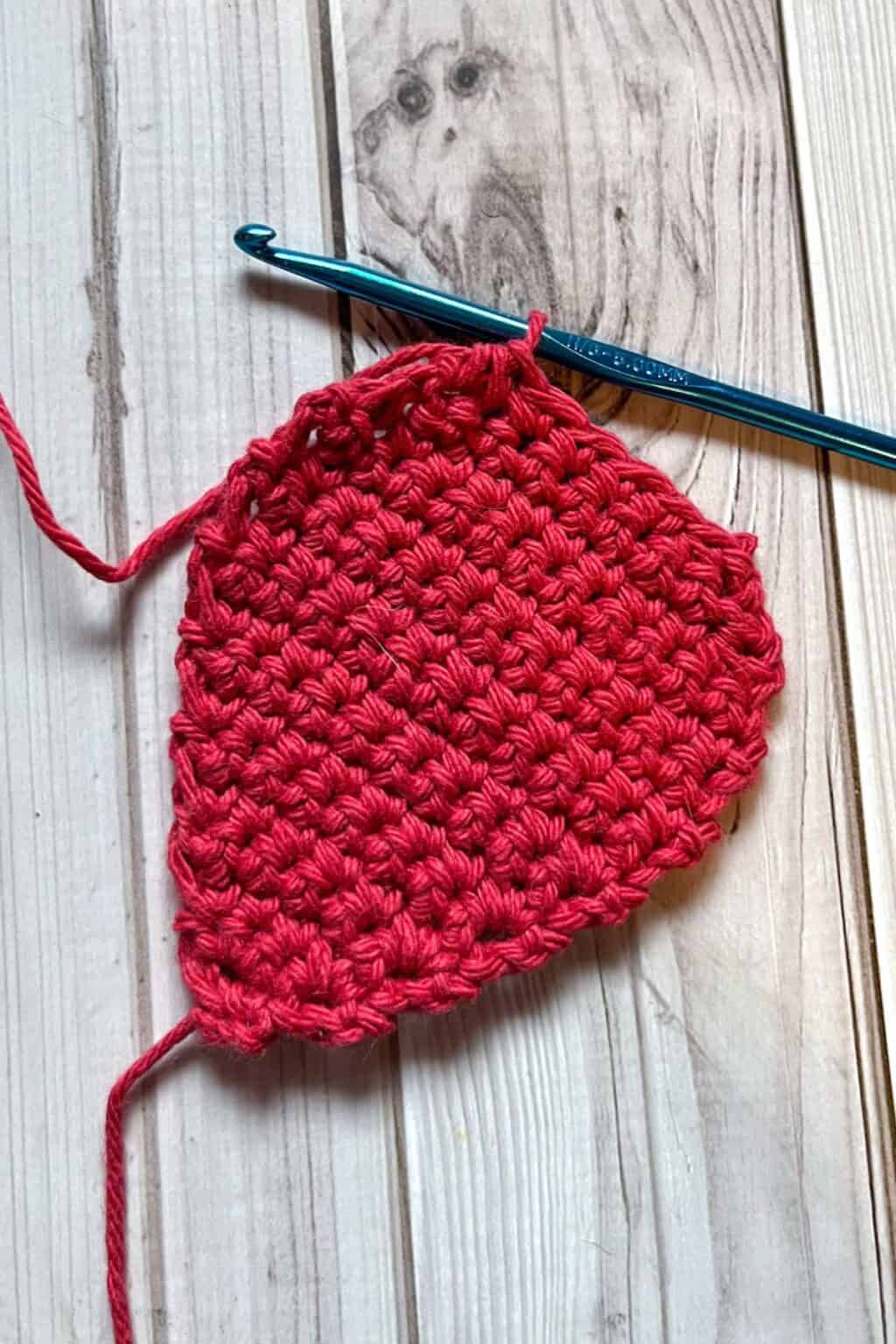 Crochet Strawberry Coaster Pattern - thecaffeinatedsnail.com
