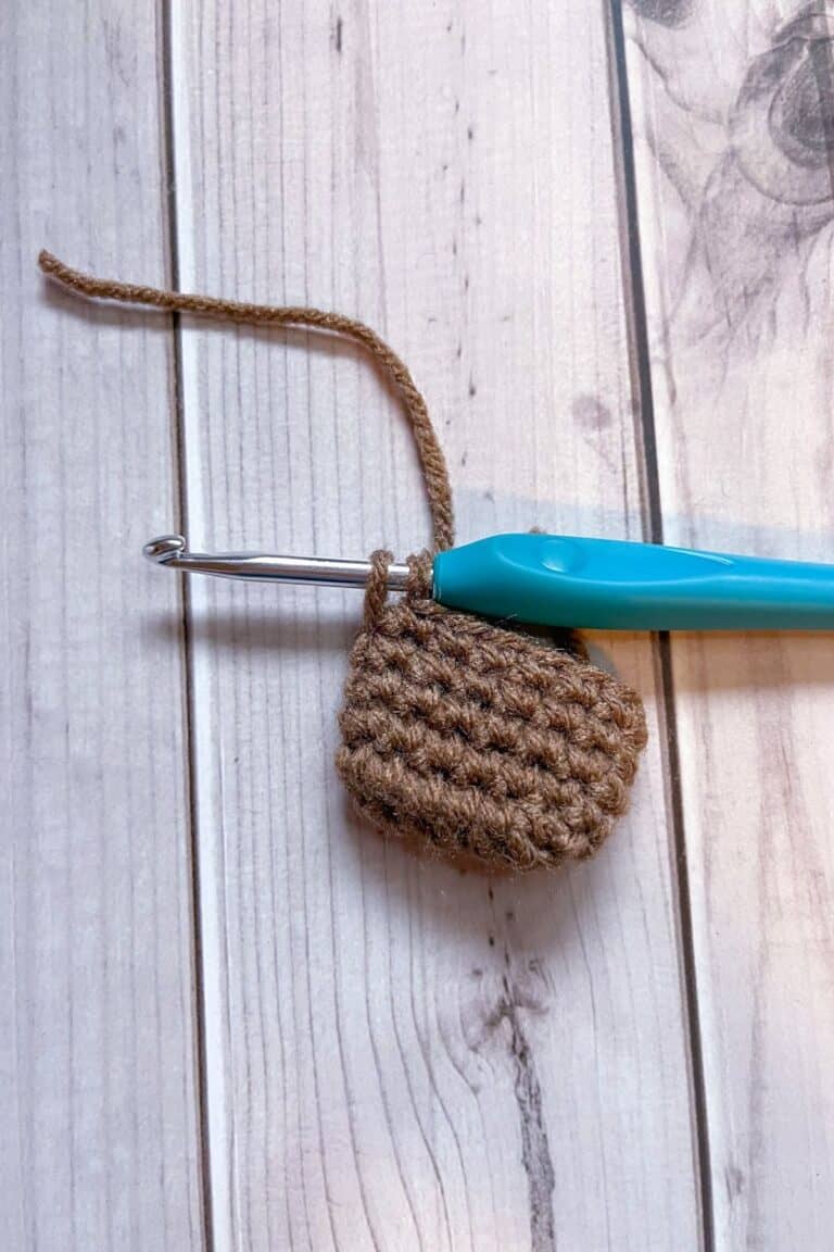 Crochet Tea Bag Bookmark Pattern - thecaffeinatedsnail.com