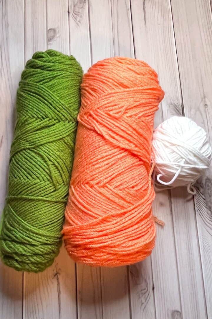 Orange Crochet Bag Pattern - thecaffeinatedsnail.com