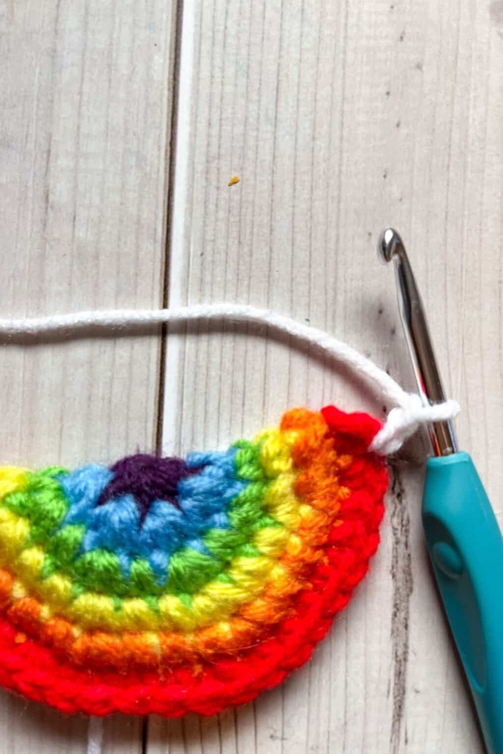 Crochet Rainbow Keychain Pattern - thecaffeinatedsnail.com