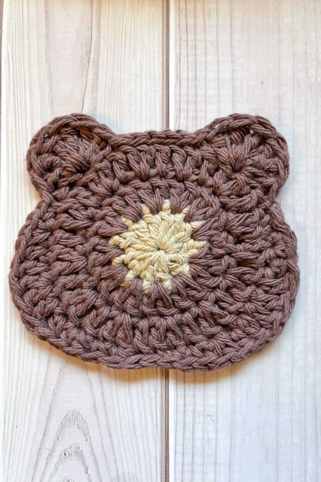 Bear Coaster Crochet Pattern - thecaffeinatedsnail.com