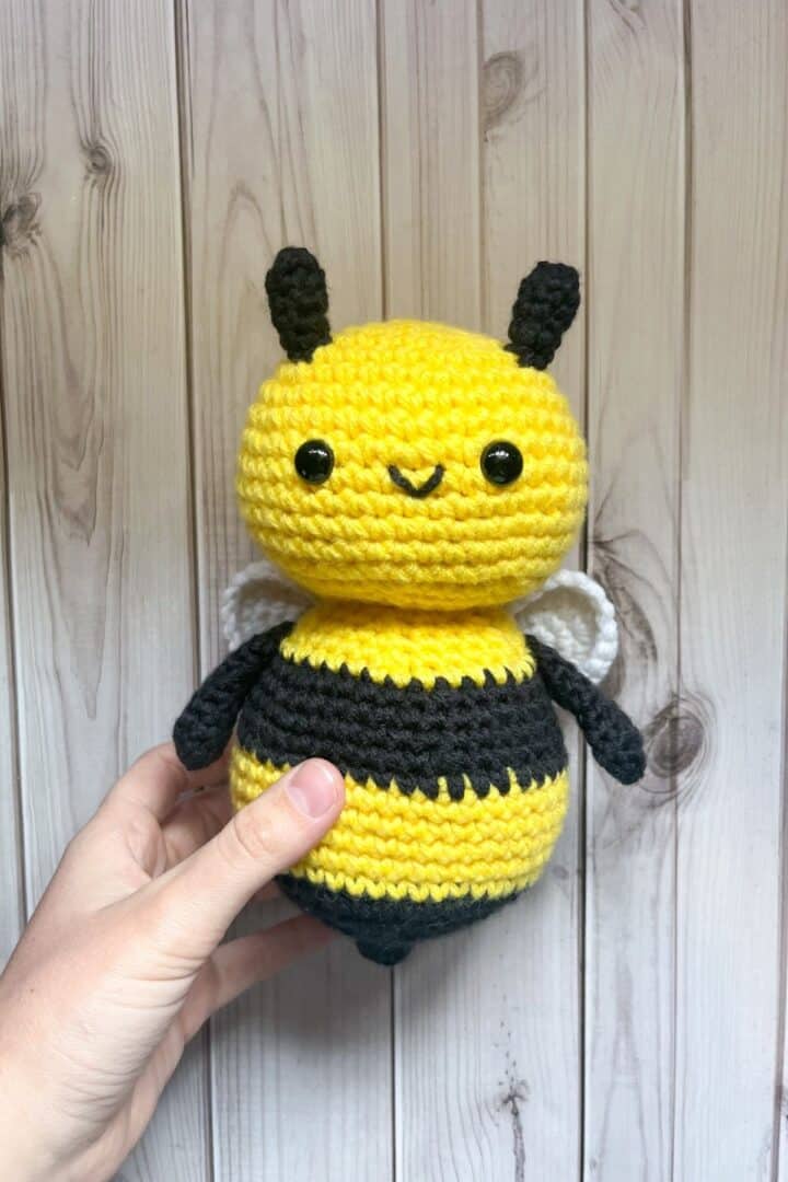 Crochet Bee Plushie Pattern - thecaffeinatedsnail.com