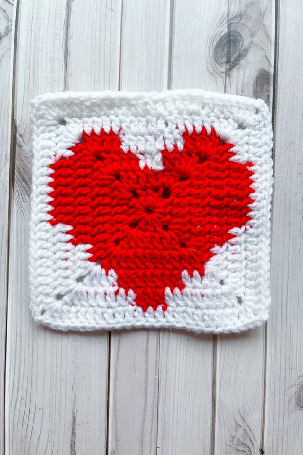Crochet Heart Granny Square Pattern - thecaffeinatedsnail.com