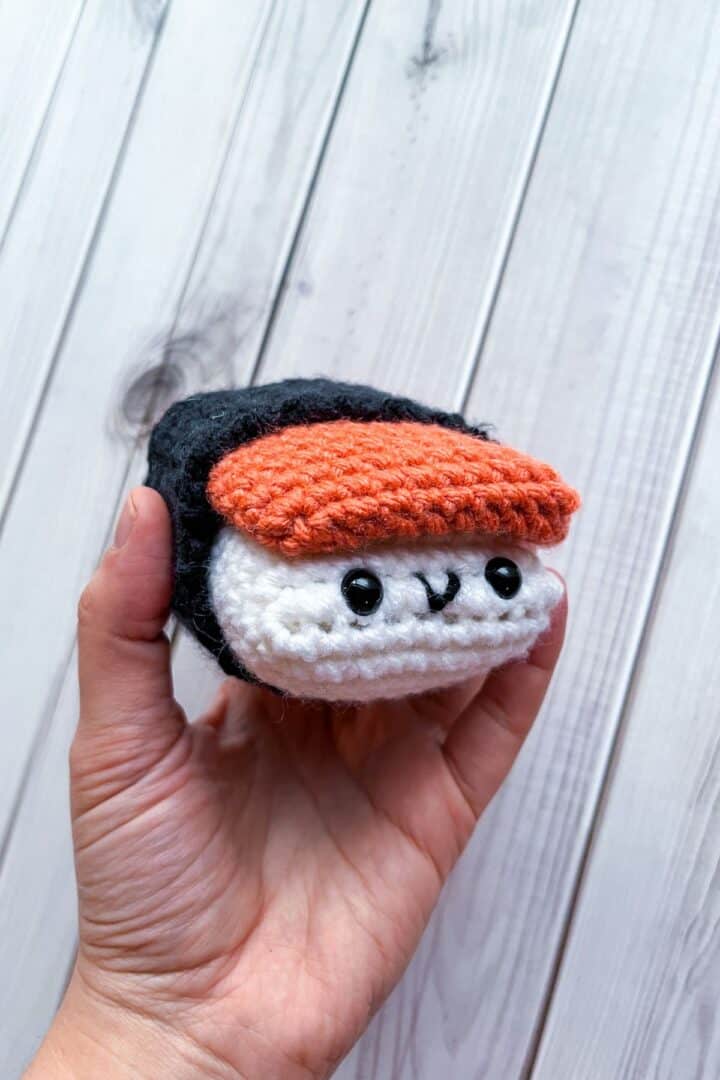 Crochet Spam Musubi Pattern - thecaffeinatedsnail.com