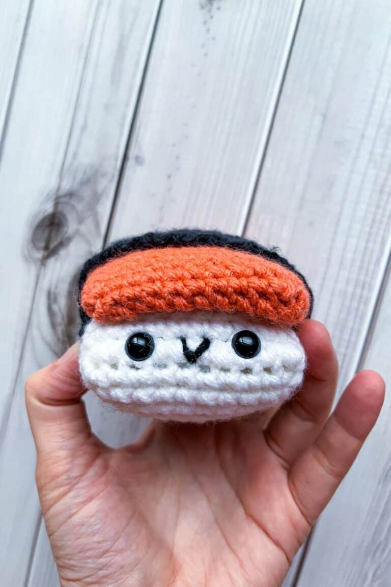 Crochet Spam Musubi Pattern - thecaffeinatedsnail.com