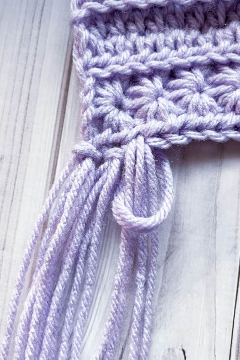 Crochet Star Stitch Scarf Pattern - thecaffeinatedsnail.com