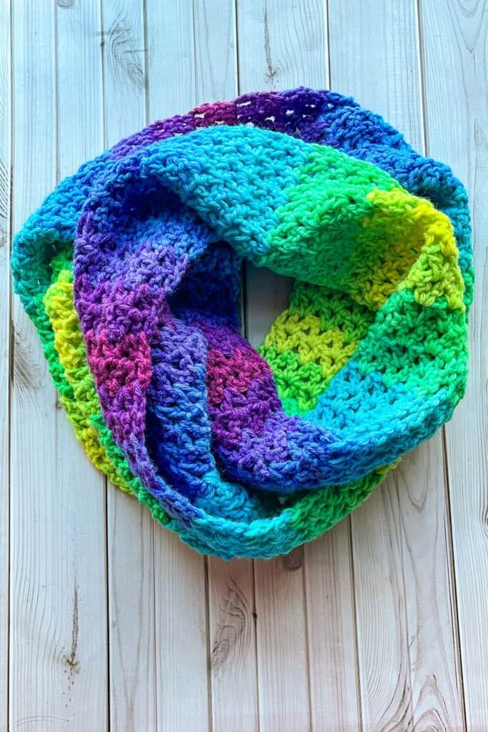 Crochet V Stitch Scarf Pattern - thecaffeinatedsnail.com