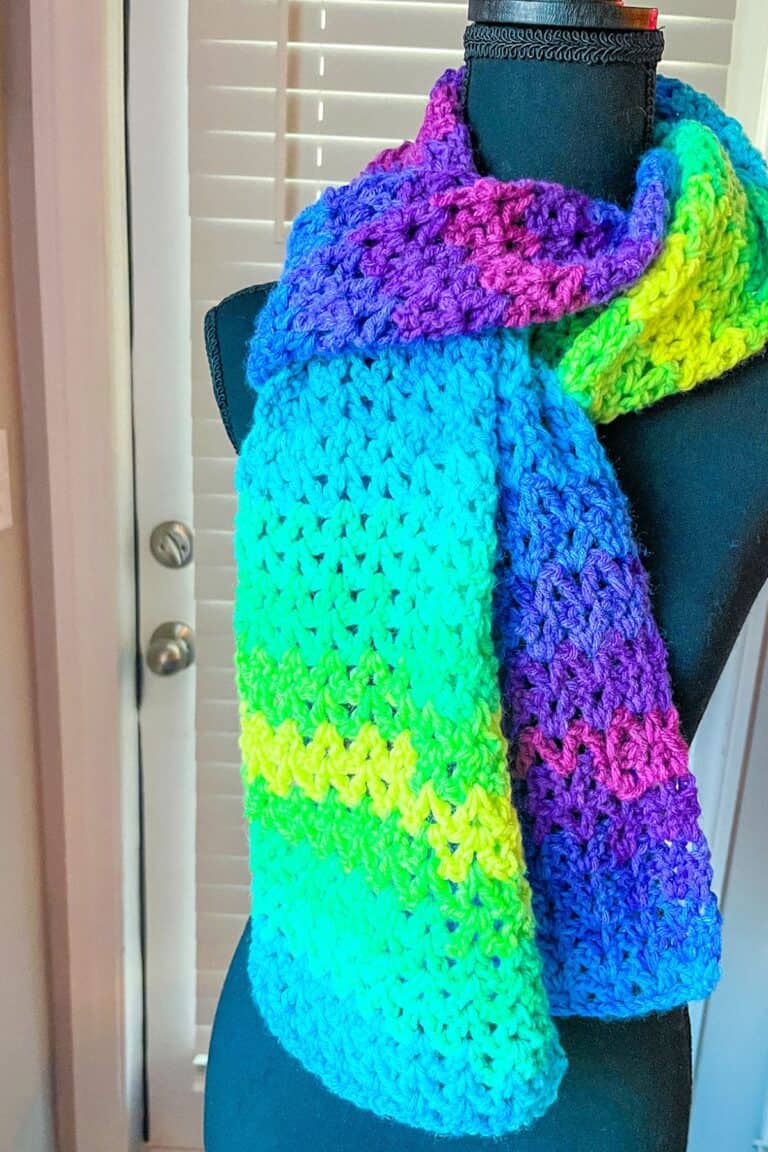 Crochet V Stitch Scarf Pattern - thecaffeinatedsnail.com