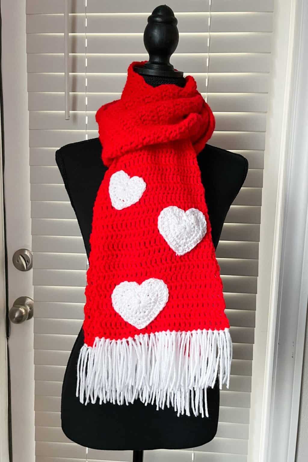 Crochet Heart Scarf Pattern - thecaffeinatedsnail.com