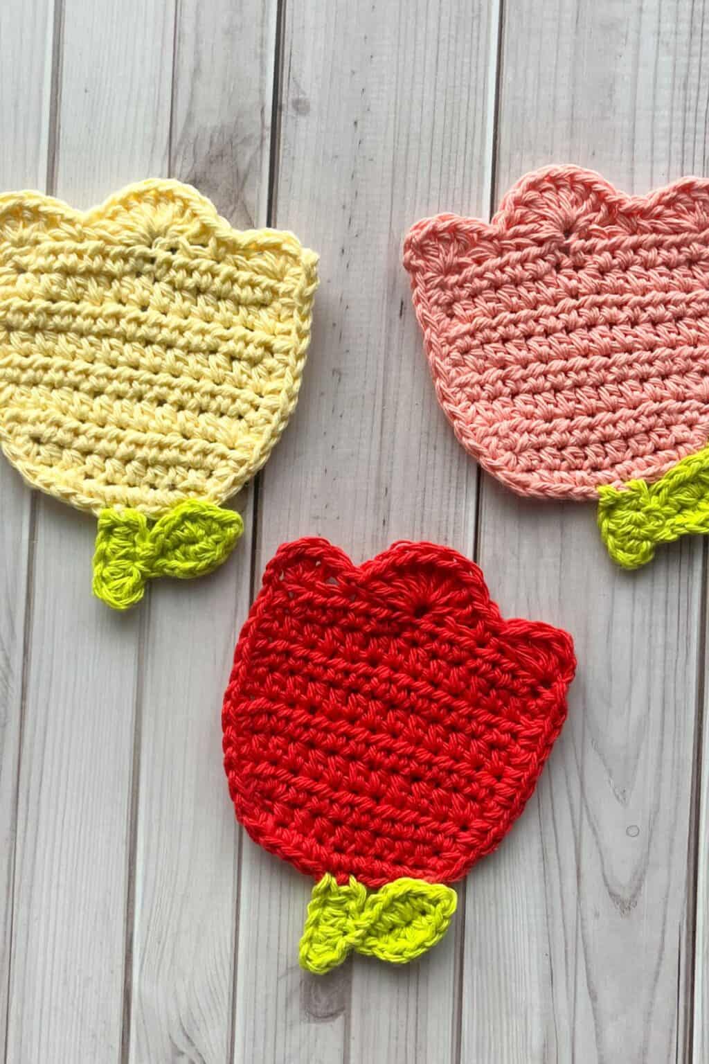 Crochet Tulip Coaster Pattern - thecaffeinatedsnail.com