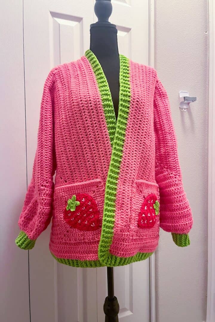 Strawberry Cardigan Crochet Pattern - thecaffeinatedsnail.com