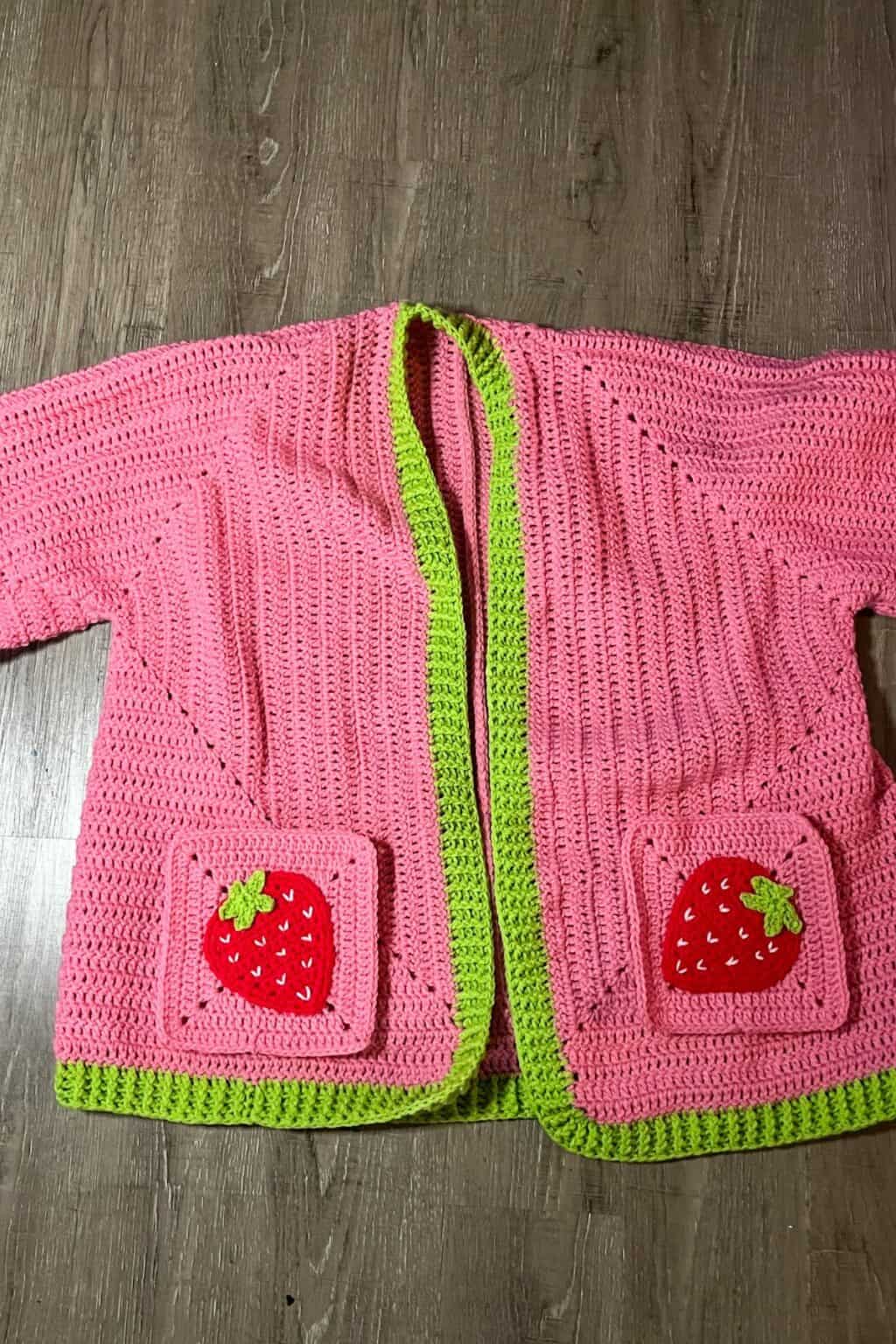 Strawberry Cardigan Crochet Pattern - thecaffeinatedsnail.com
