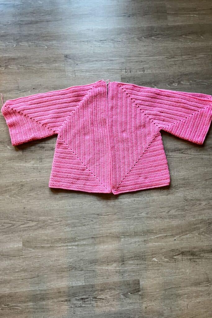 Strawberry Cardigan Crochet Pattern - thecaffeinatedsnail.com