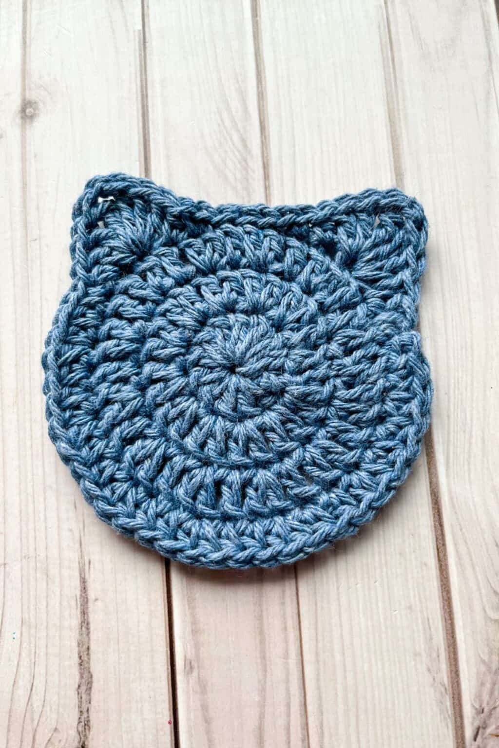Cat Coaster Crochet Pattern - thecaffeinatedsnail.com