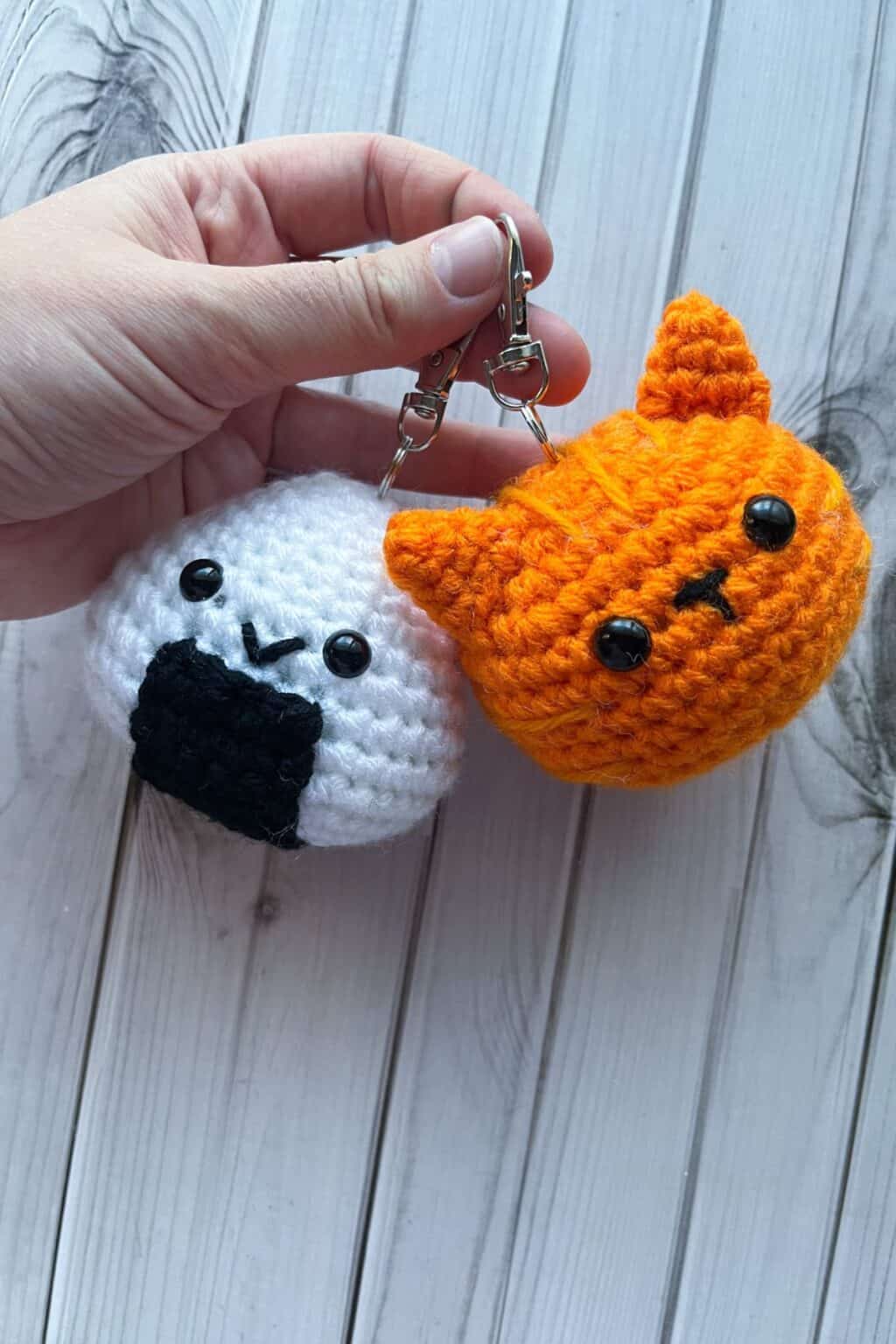 Cat Crochet Keychain Pattern - thecaffeinatedsnail.com