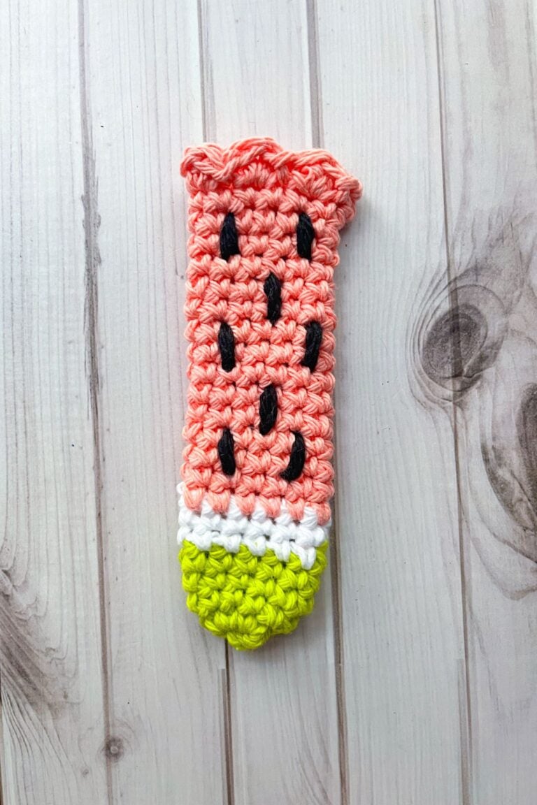 Crochet Popsicle Holder Pattern - thecaffeinatedsnail.com