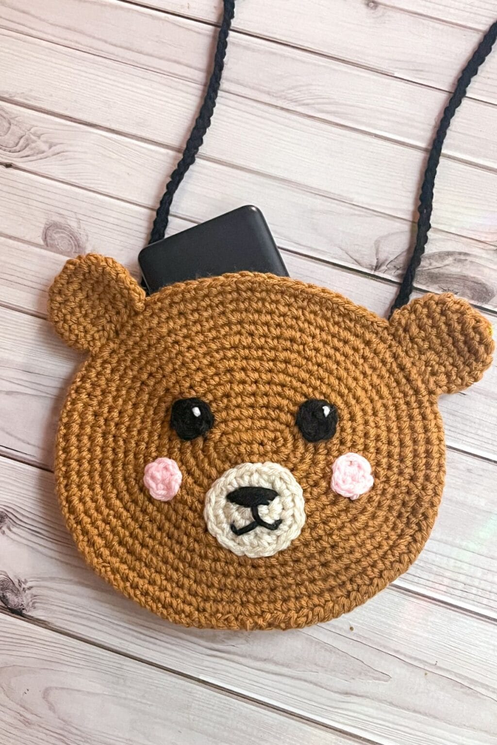Crochet Bear Bag Pattern - thecaffeinatedsnail.com