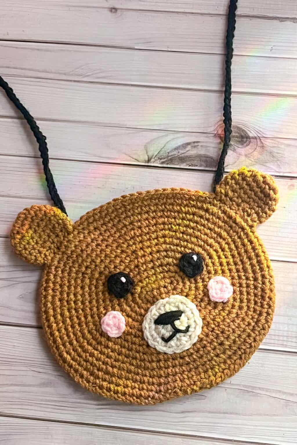 Crochet Bear Bag Pattern - thecaffeinatedsnail.com