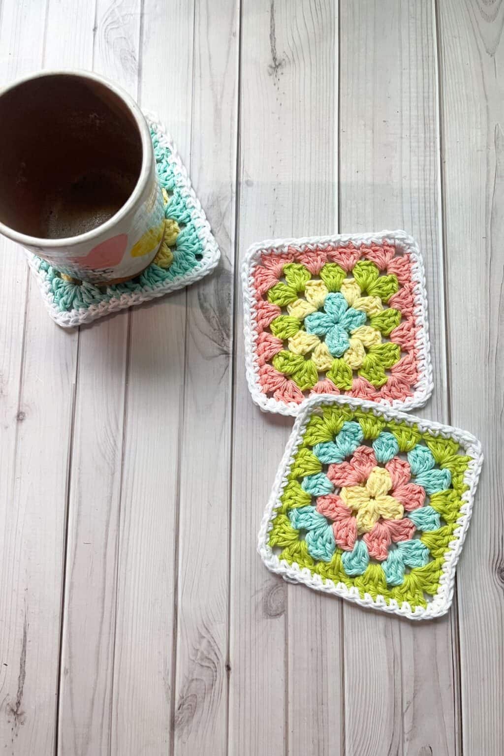 Crochet Granny Square Coaster Pattern - thecaffeinatedsnail.com