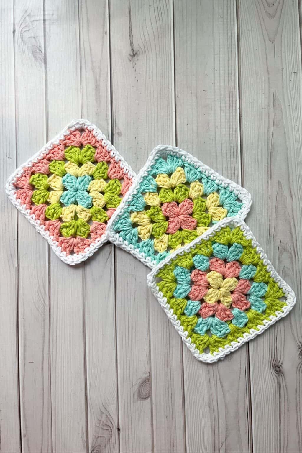 Crochet Granny Square Coaster Pattern - thecaffeinatedsnail.com