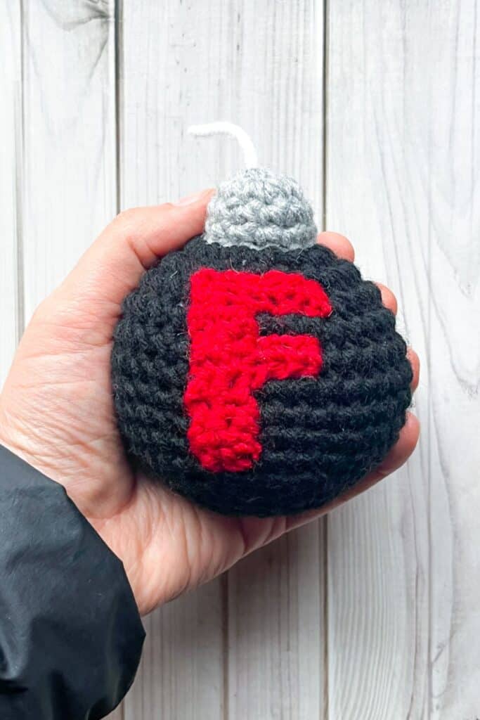 F Bomb Crochet Pattern - thecaffeinatedsnail.com
