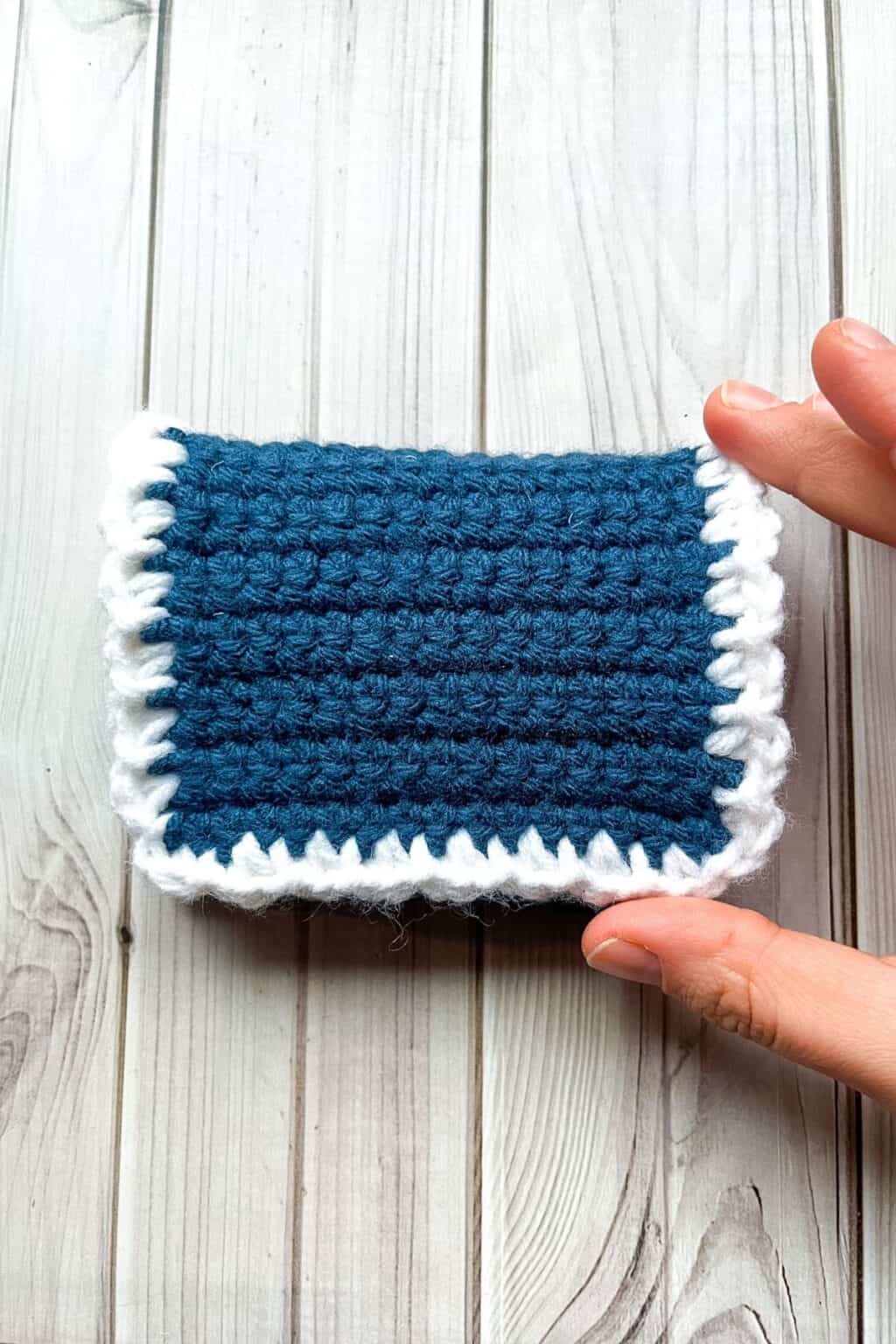 Crochet Wallet Pattern - thecaffeinatedsnail.com